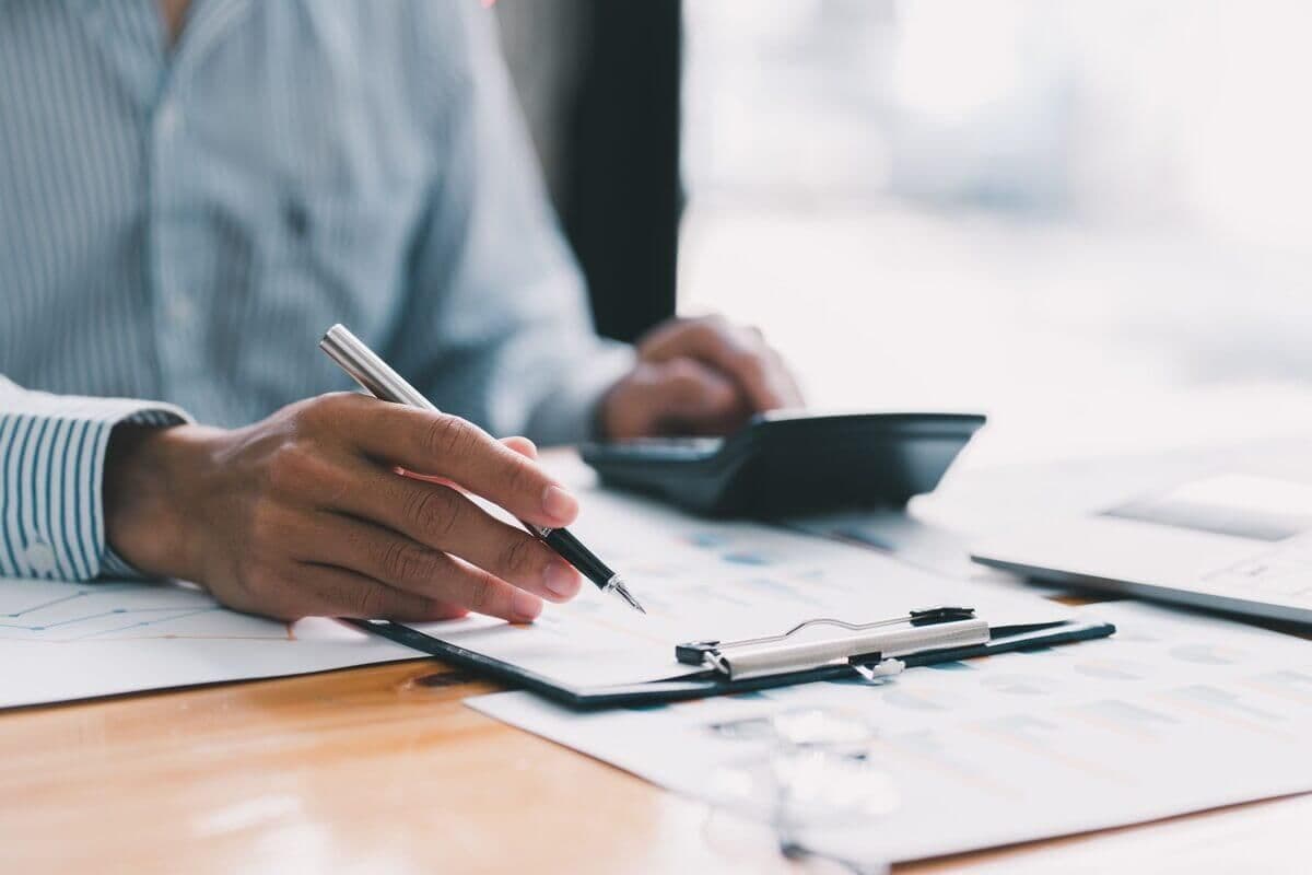 Head of Household vs. Single: Tax Filing Status Explained